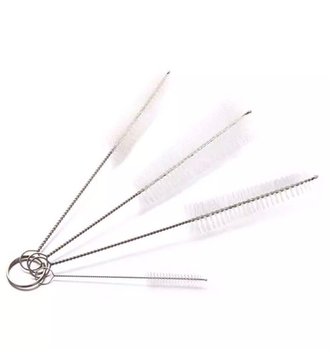 Spout Cleaning Brush Set – LJ Healthcare